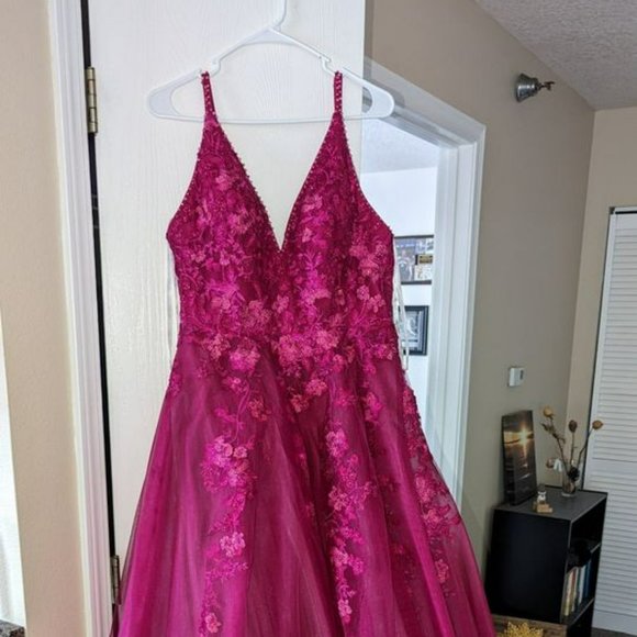 ellie wilde | Dresses | Pink Ball Gown By Ellie Wilde | Poshmark